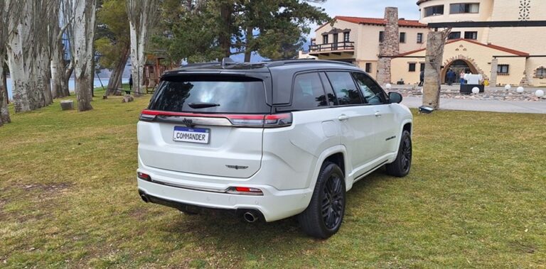 Novo visual e mais tecnologia no novo Jeep Commander 2026 - Acelera Ai